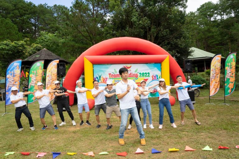 Let’s save memorable moments with us!