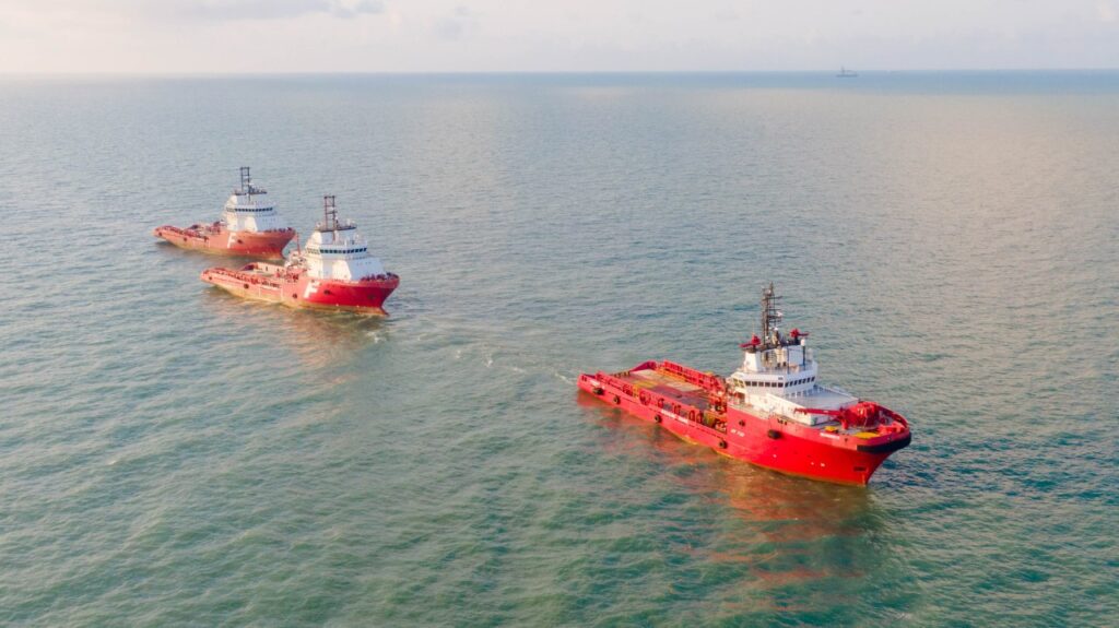 With an always-ready attitude to meet the service needs of their oil ...